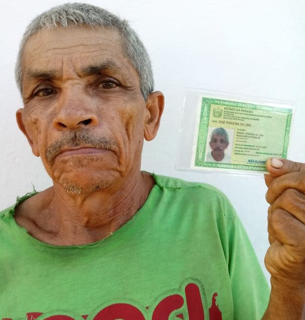Agricultor paraibano de 63 anos e que não tinha nenhum documento ... Agricultor paraibano de 63 anos e que não tinha nenhum documento ...